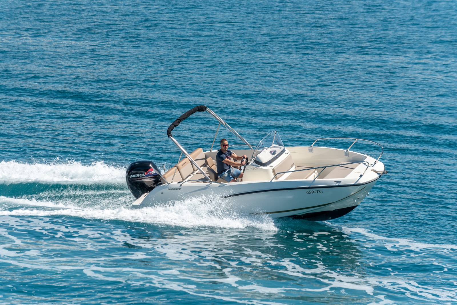Boating - Quicksilver 605 Activ Open - Boating