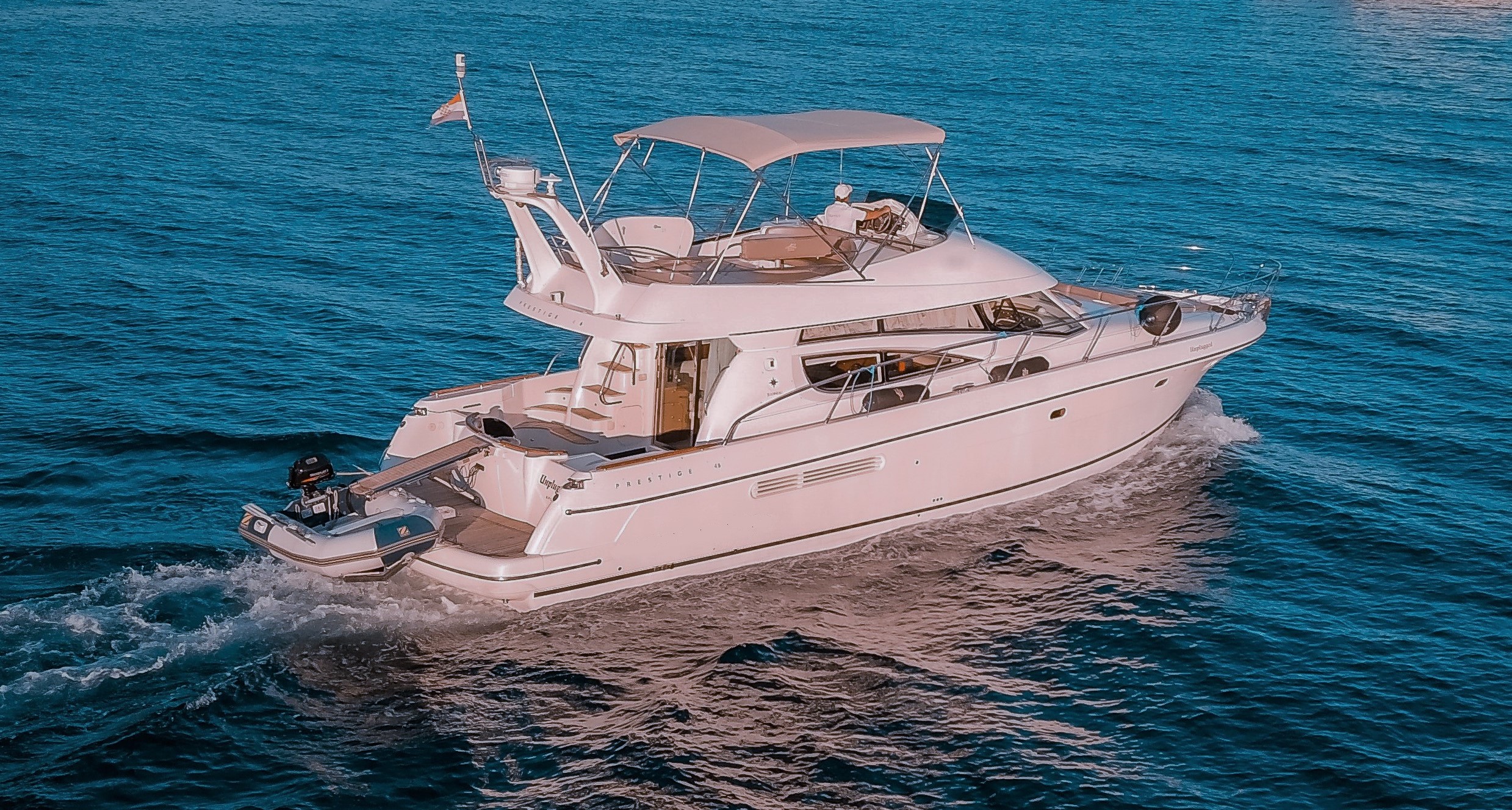 Boating - Jeanneau Prestige 46 FLY - Boating